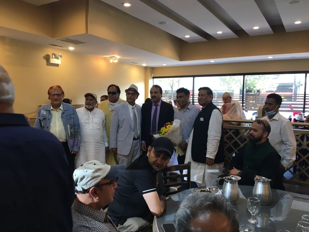 Consul General interacts with Pakistani community/businessmen ...
