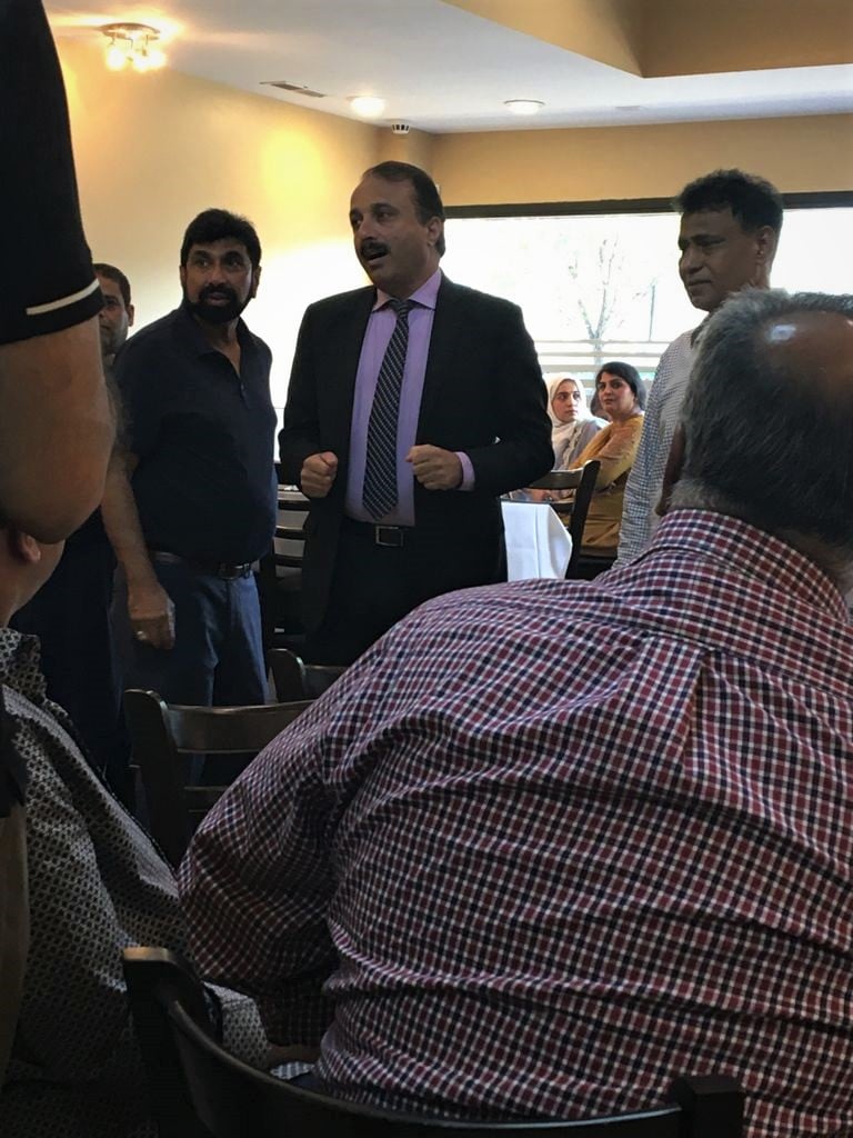 Consul General interacts with Pakistani community/businessmen ...
