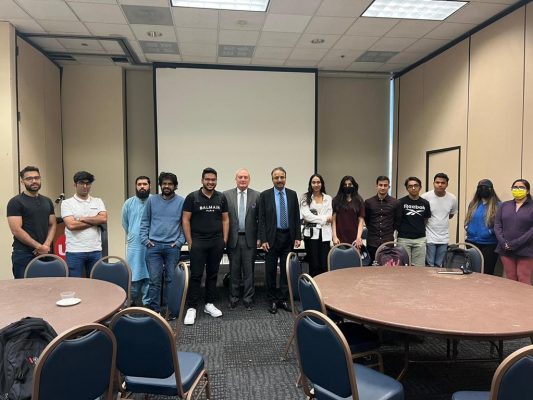 Consul General visits UIC, met University leadership and interacted ...